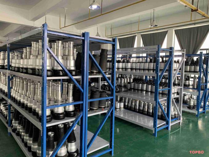 China Hubei Tuopu Auto Parts Co., Ltd factory production line